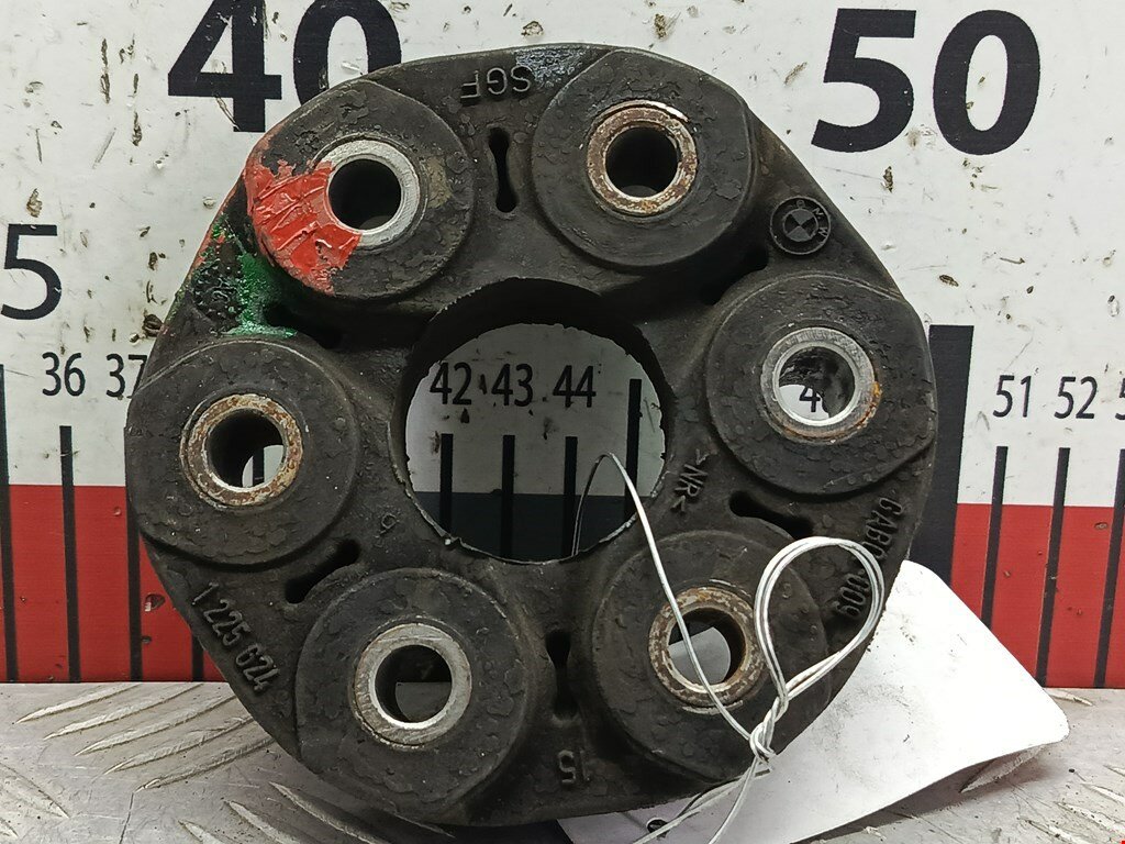 Муфта кардана BMW 3-Series (E90/E91/E92/E93) 26111225624 арт. 2270933