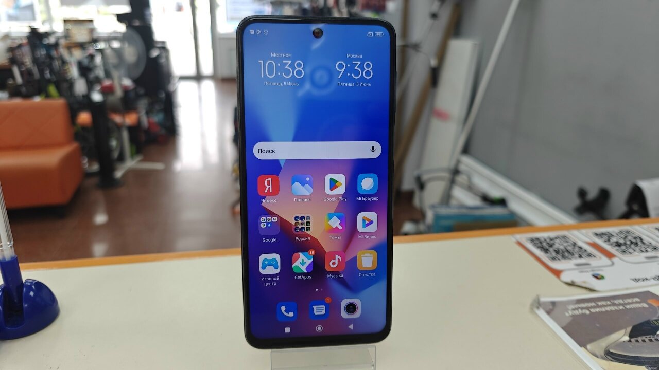 Смартфон Xiaomi Redmi Note 9S 4/64GB, б/у, уценка
