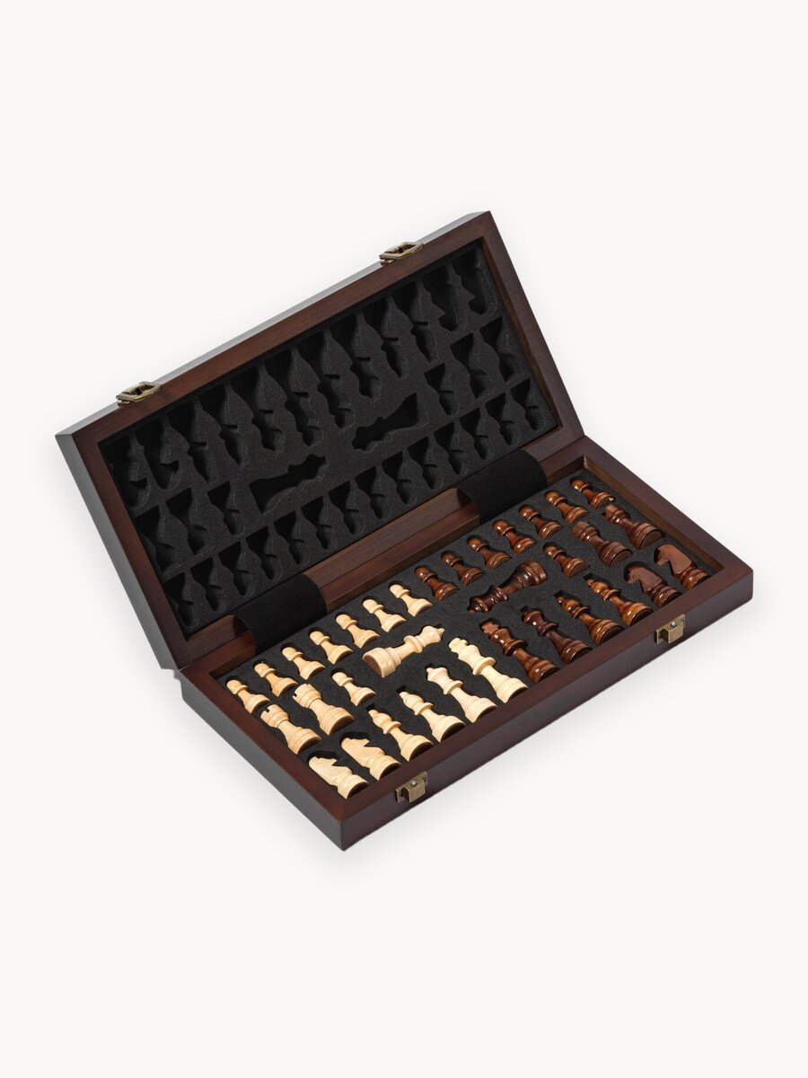 Шахматы деревянные подарочные с магнитами и ячейками для хранения 30 см в подарок для детей и взрослых