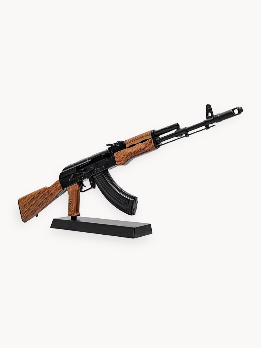 АК - Металлическая разборная модель 1:3