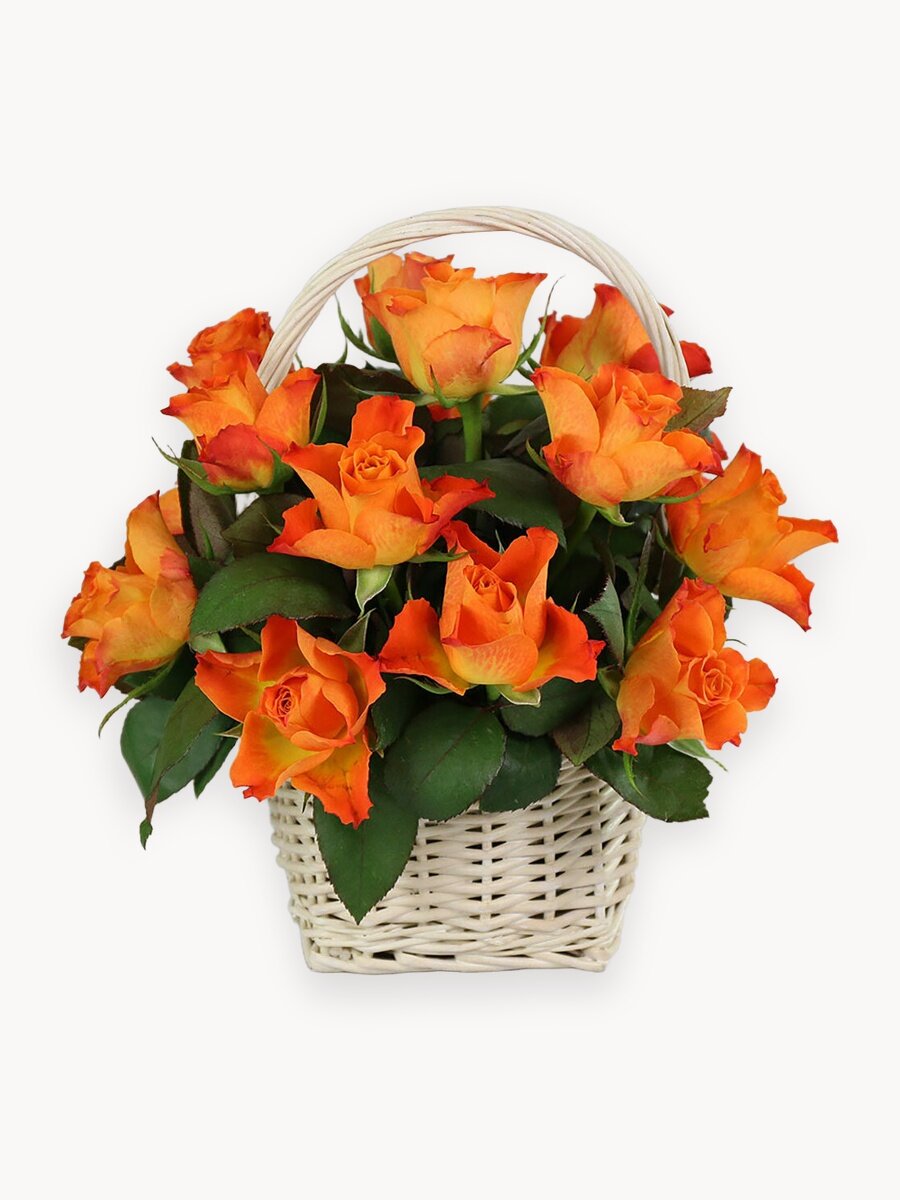 Букет живых цветов из 15 оранжевых роз 40см. в корзине от Букет Маркет