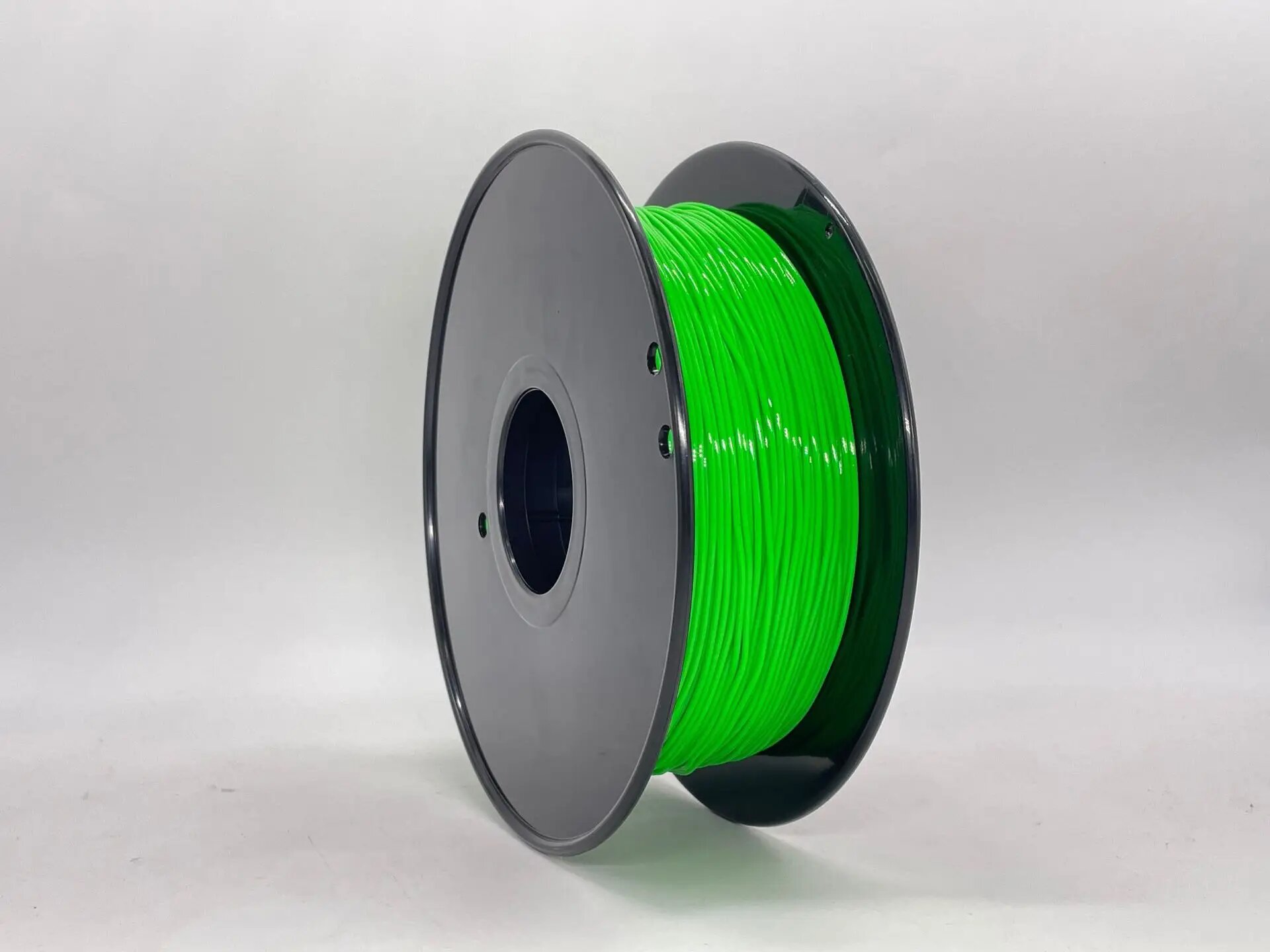 Crown TPU 90A и 85A 1,75 мм 85A green Материалы для 3D-печати