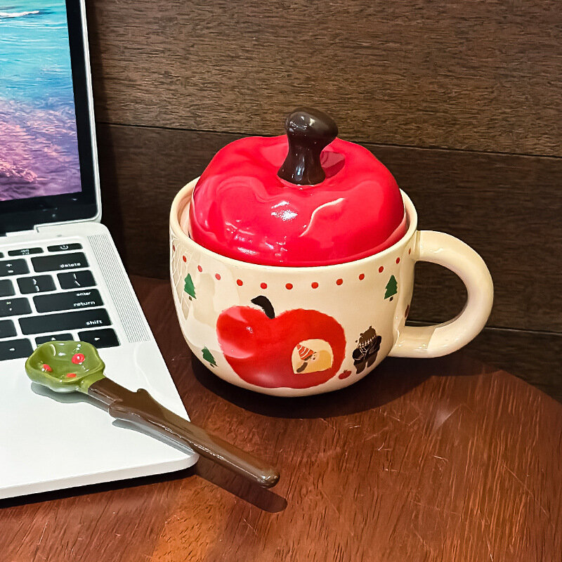 Милая керамическая кружка с крышкой и ложкой в виде яблока, креативная персонализированная кофейная, молочная, офисная кружка для домашнего использования