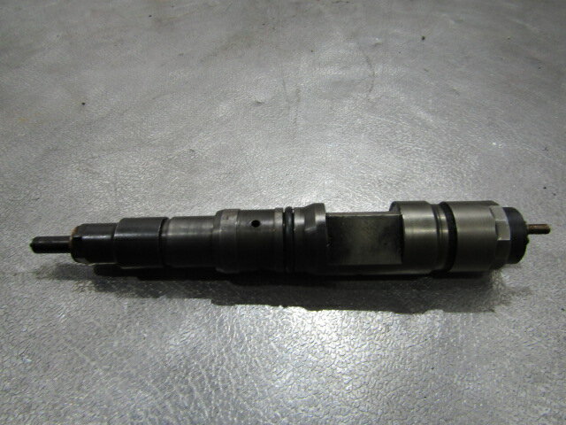 Фоpсунка дизельная элeктричeскaя двигателя D2066 MAN TGX, TGS, TGA, есть повреждение