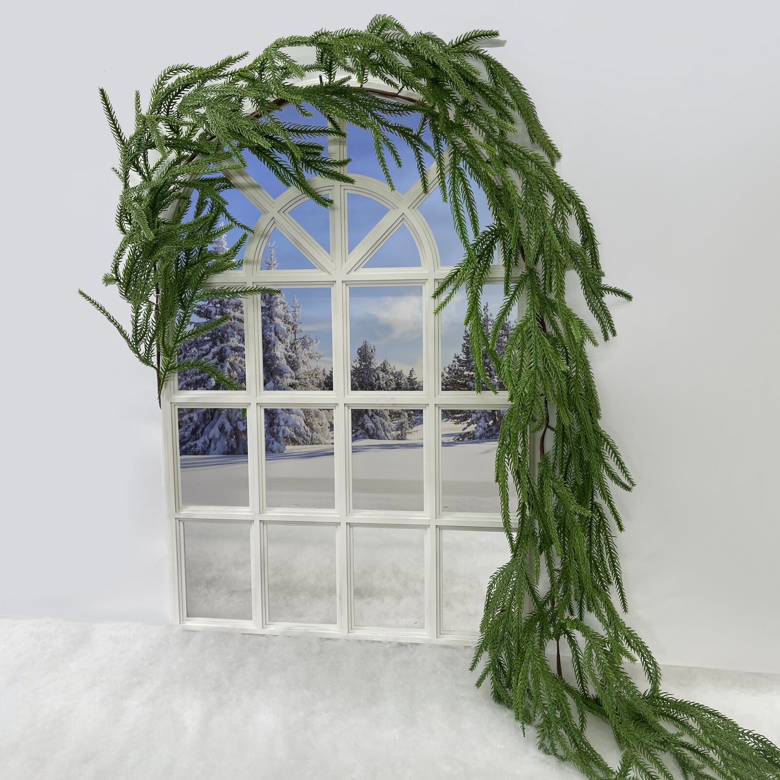 Гирлянда хвойная “лесные лапки”, 1,5 м, 35 веток из резины и металла, зелёный, лёгкая декоративная отделка