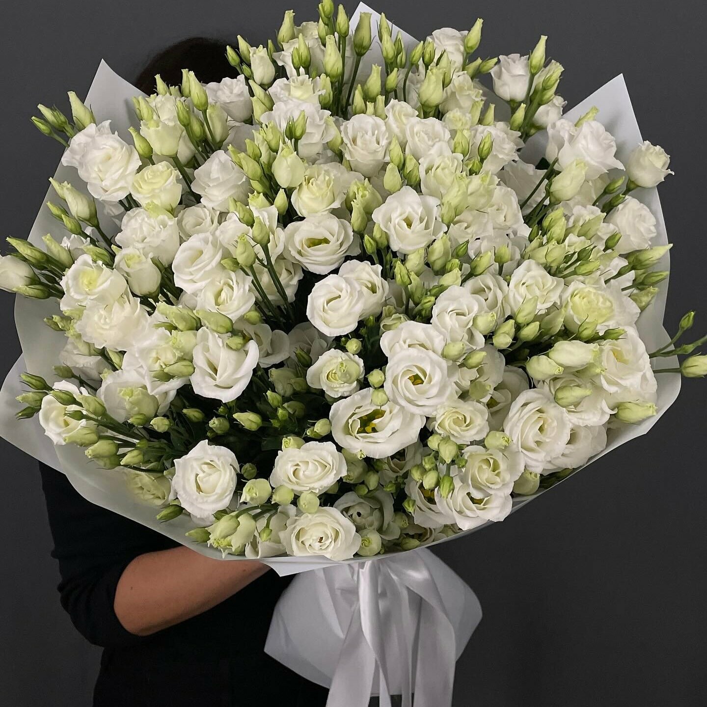 Букет из белой эустомы 25 шт, красивый букет цветов, шикарный, премиум цветы, премиум букет