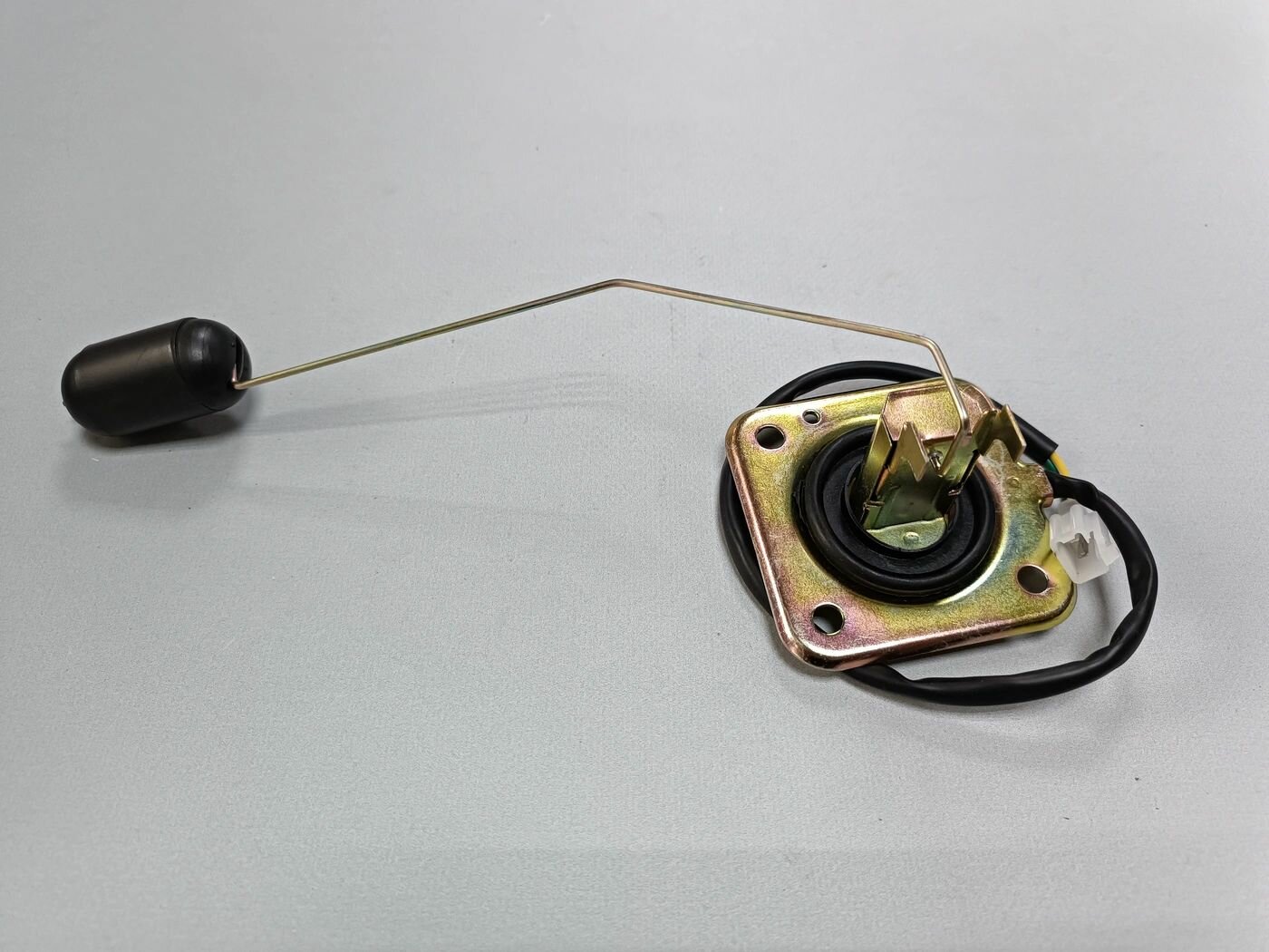 Датчик уровня топлива Regulmoto Duke