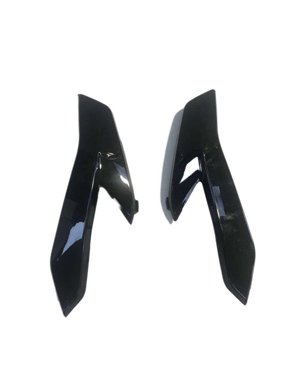 Накладки на обтекатель фары Альфа RS черные (пара)