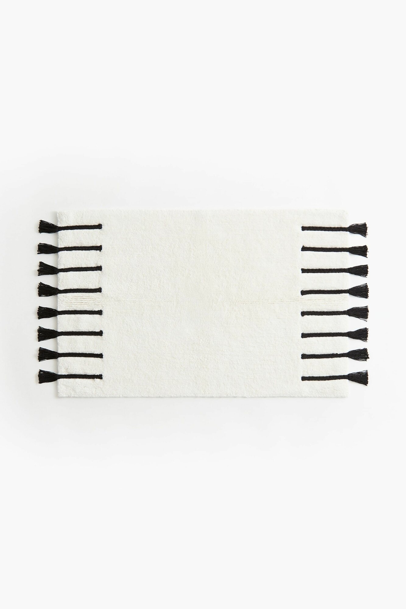Пушистый коврик для ванной с бахромой H&M цвет Белый/Черный 60х90 см