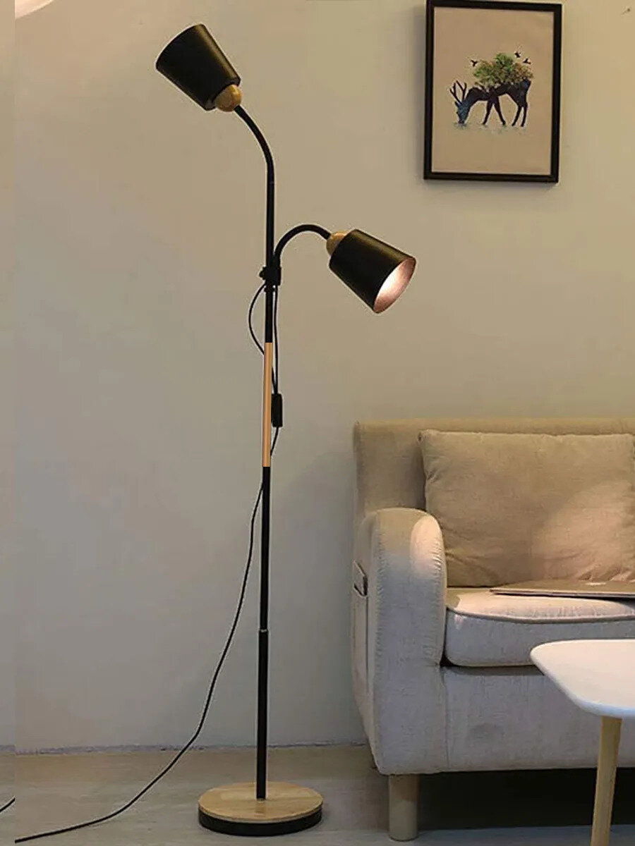 Напольный светильник E27 с двумя головками, регулируемыми на 360 градусов