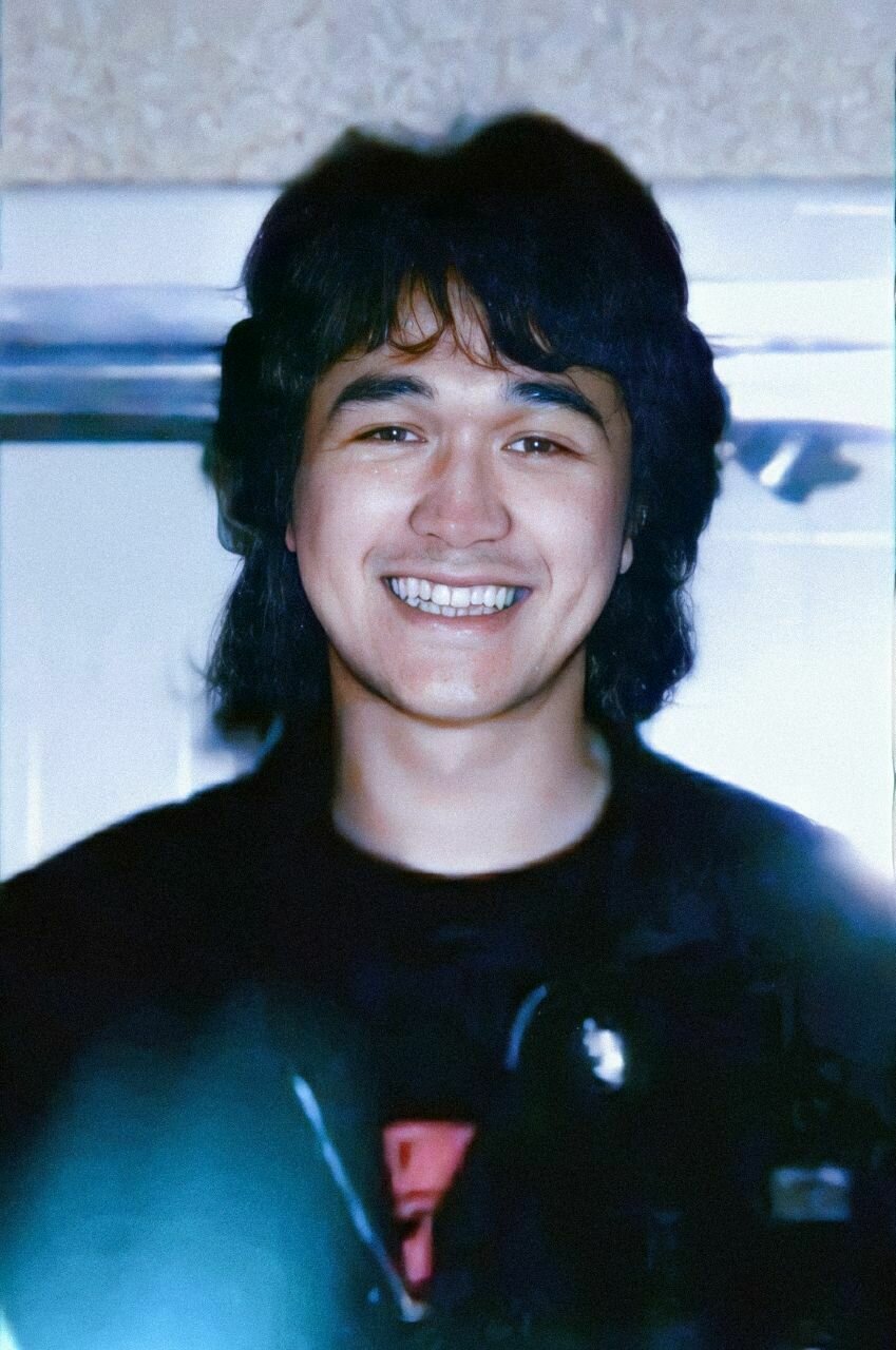 Алмазная живопись "Музыка: Виктор Цой", 5D, круглая, 40x50 см. Производитель: Brose Art.