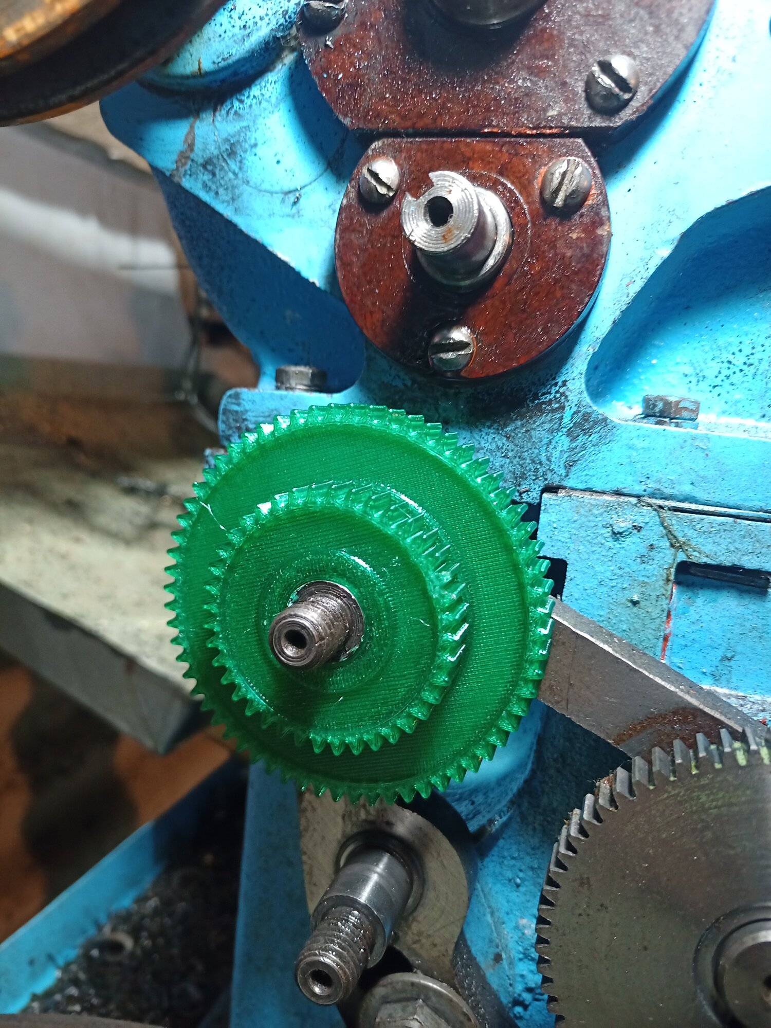 Шестерня для токарного станка тв4, тв6 сдвоенная Z40-60