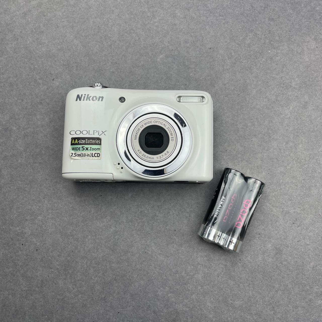 Цифровой компактный фотоаппарат Nikon Coolpix L25