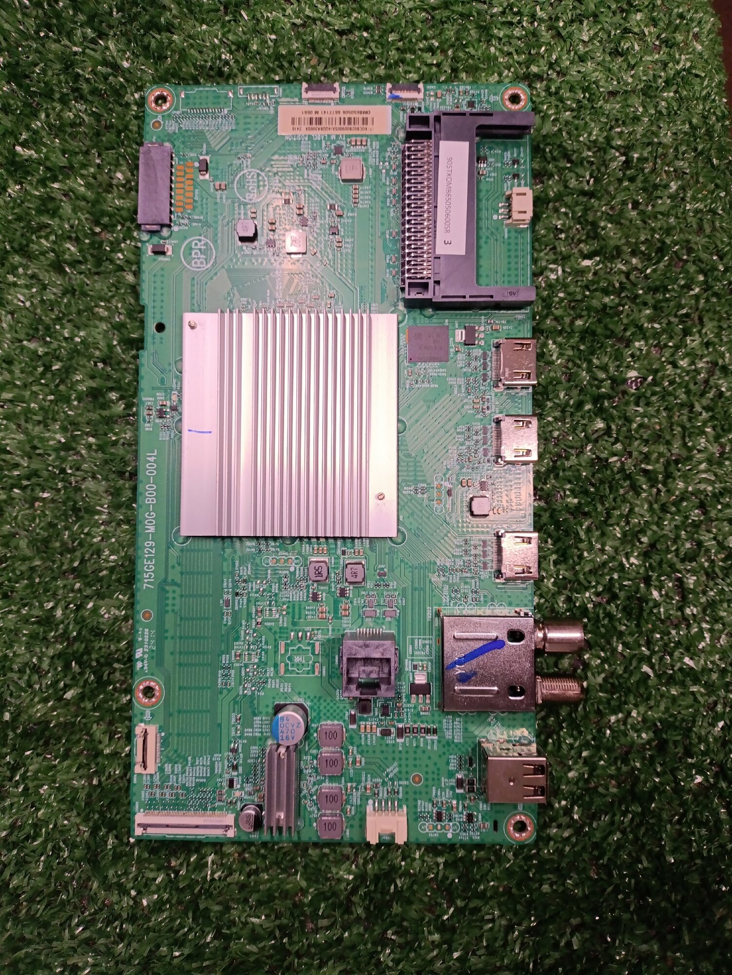 Основная плата 715GE129-M0G-B00-004L для телевизора Philips 65PUS8139