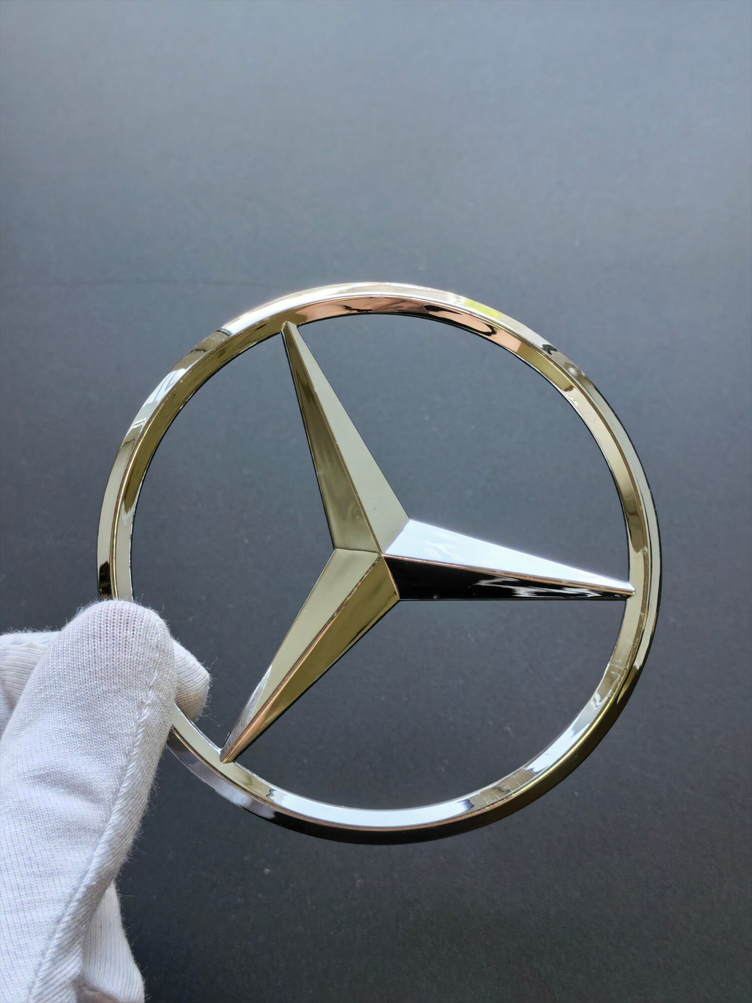 Эмблема значок на крышку багажника Мерседес 81мм 1шт. Шильдик для Mercedes A 222 817 00 16 хром