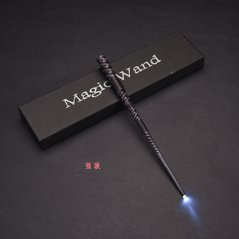 Волшебная палочка Гарри Поттера с батарейным питанием, светодиодная подсветка, сменная батарея, белая подсветка, изысканная резная волшебная палочка