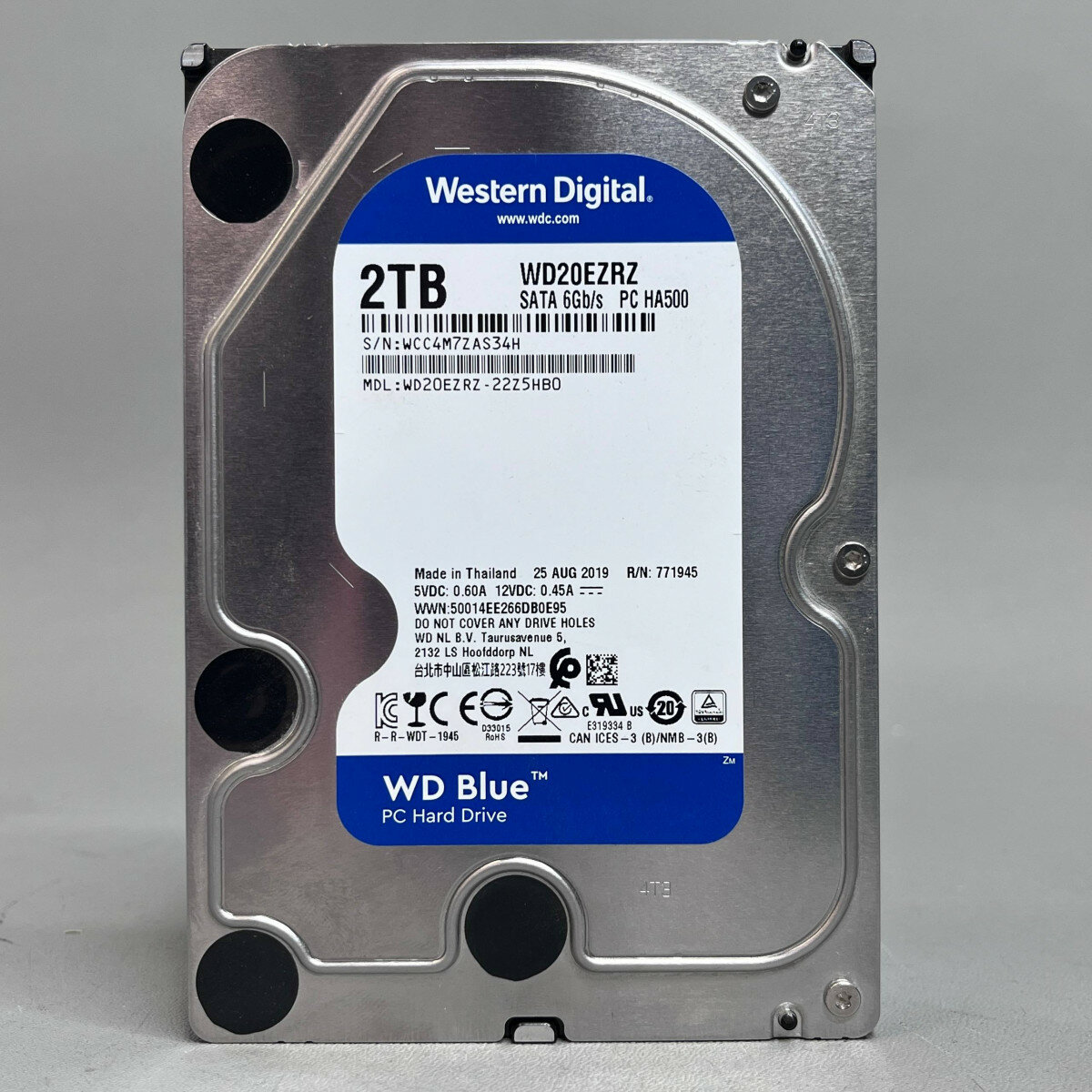 Жесткий диск 3.5" Western Digital WD Blue 2 ТБ, SATA III, 64 Mb, 5400 rpm (WD20EZRZ)