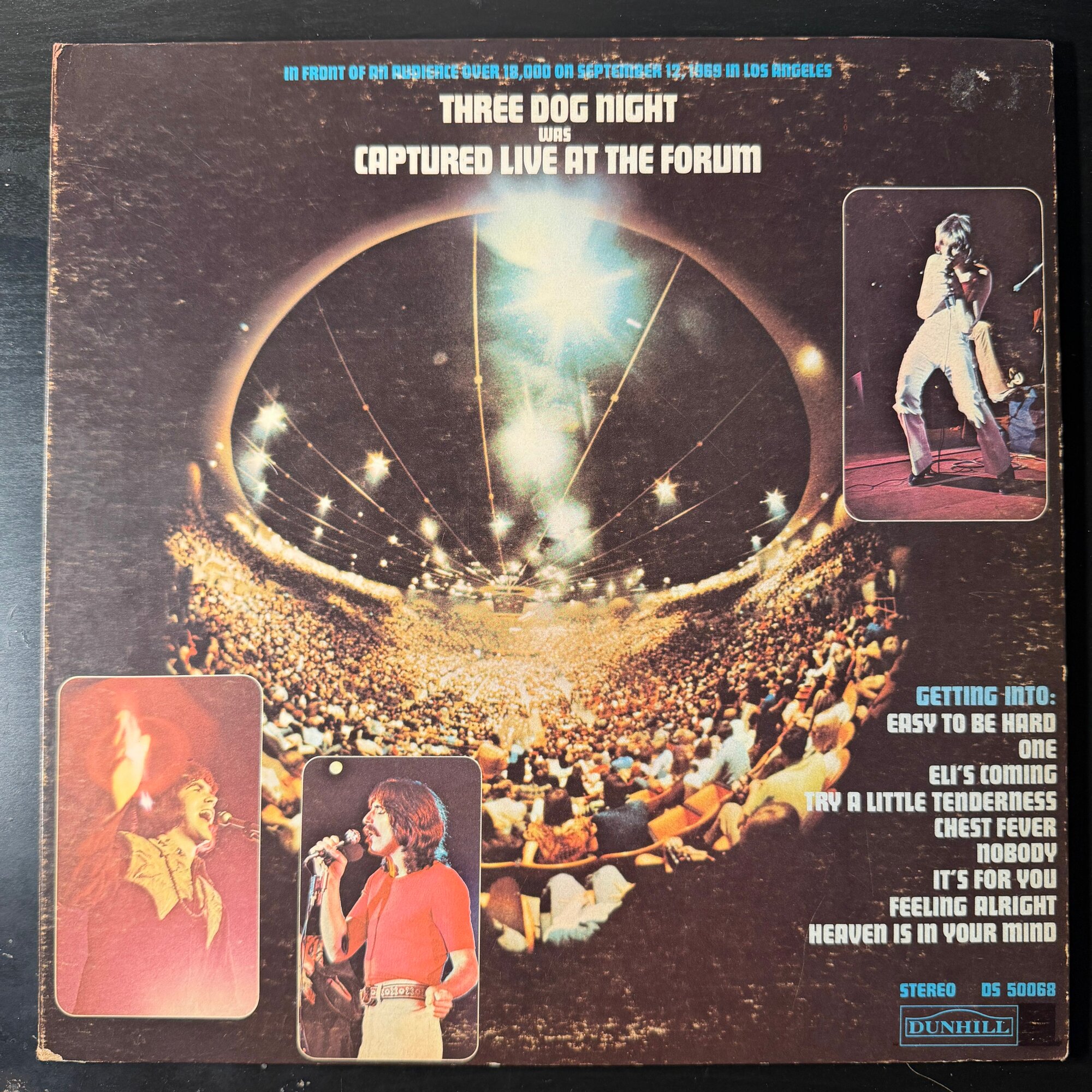 Виниловая пластинка Three Dog Night Captured Live At The Forum (Канада 1969г.)