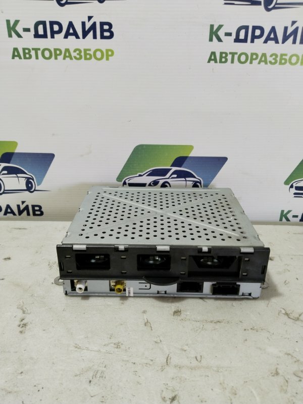 Блок управления магнитолой AUDI Q7 1 (дорест. 2005—2009)