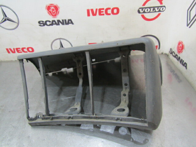 Панель приборная левая Scania P, R, G