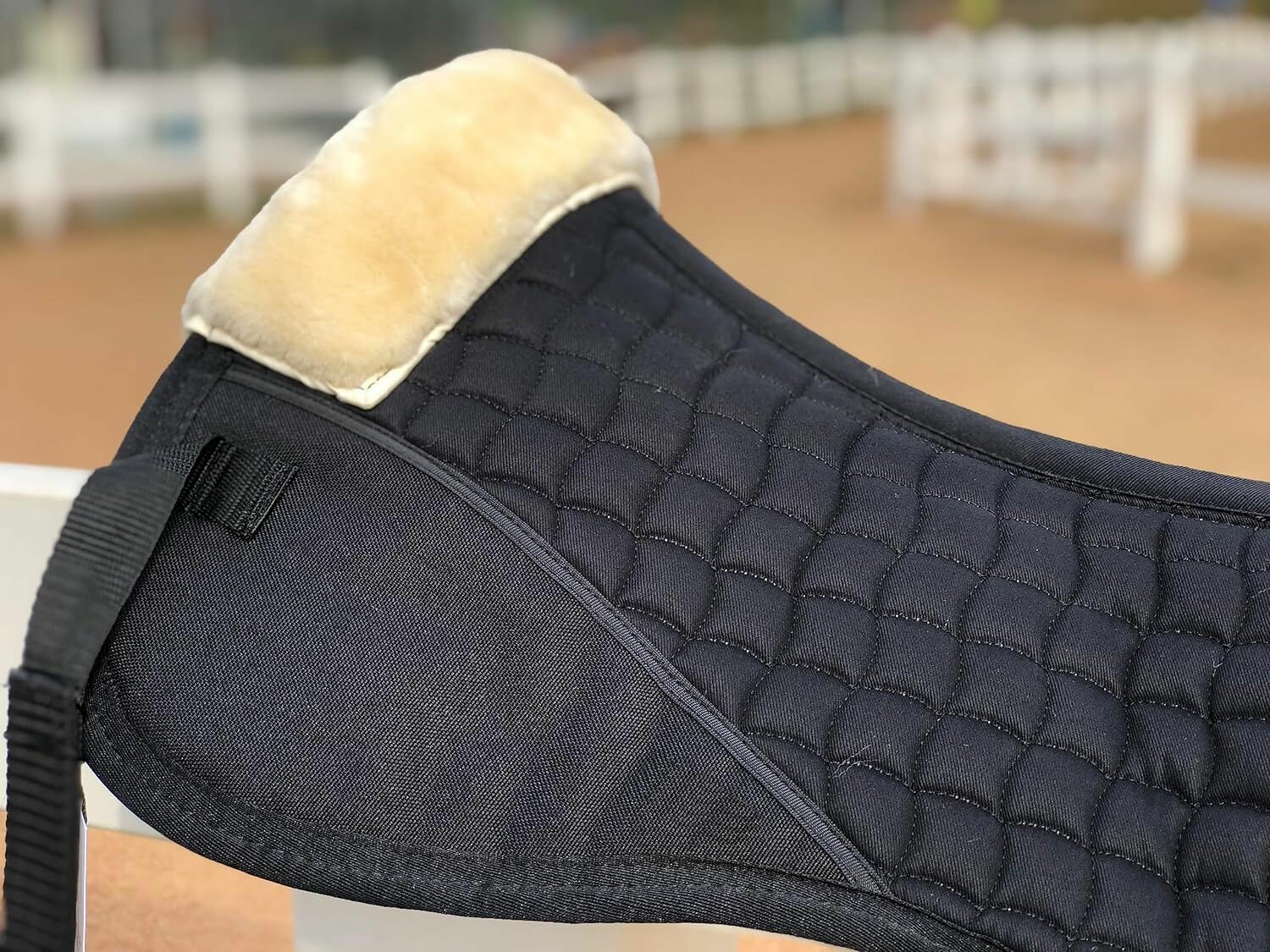 Вальтрап для лошади выездковый