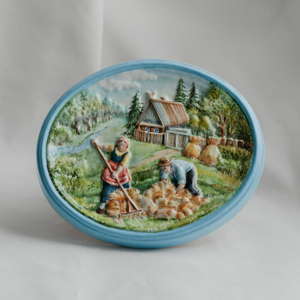 Рельеф "Сенокос"