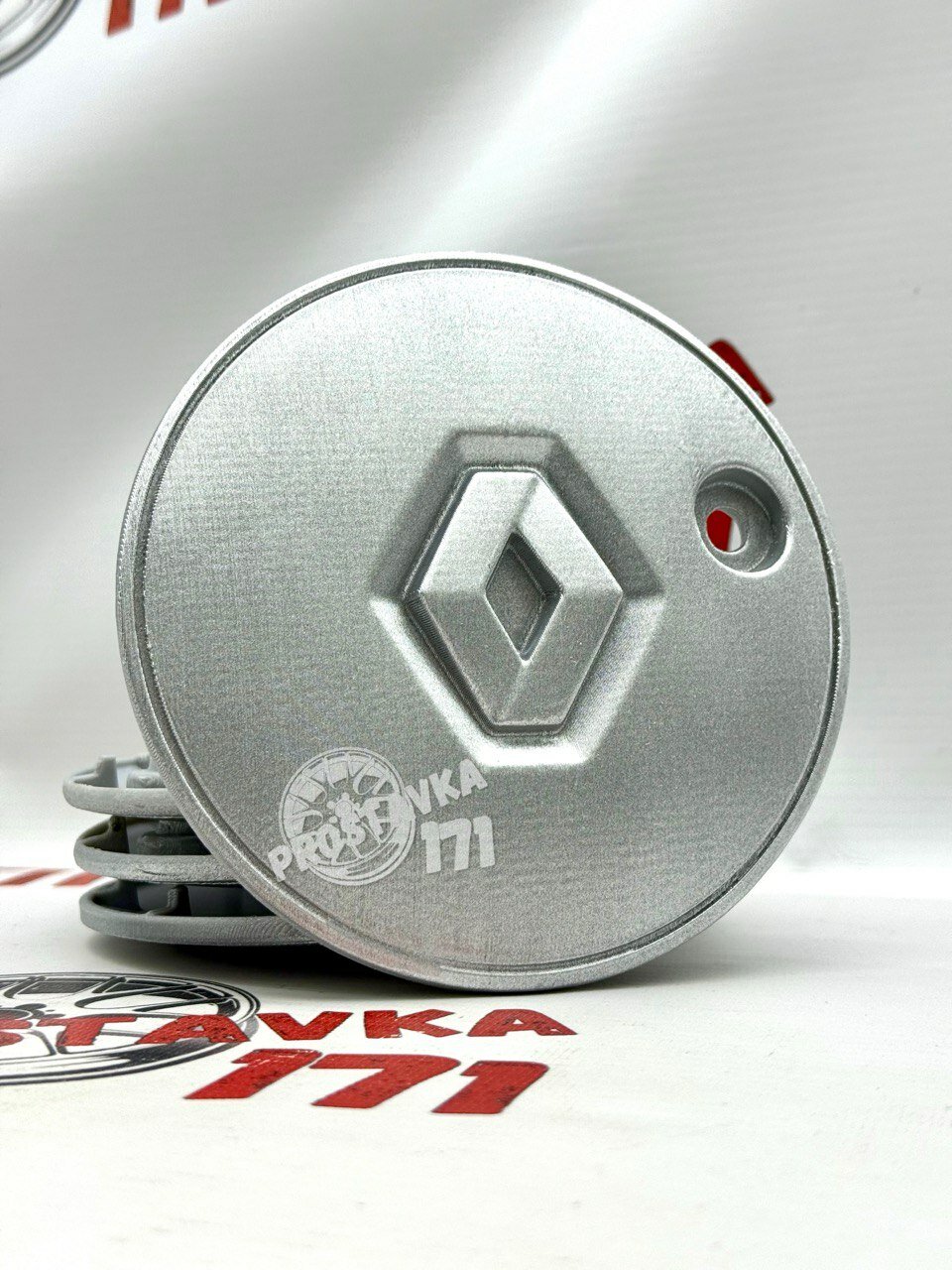 1шт Renault 144мм 3D/P (S) под болтик колпачки диска