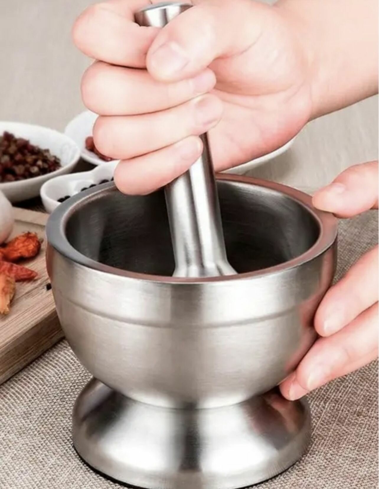 Металлическая ступка с пестиком – прочная, пищевая сталь, с крышкой, для специй, трав и лекарств