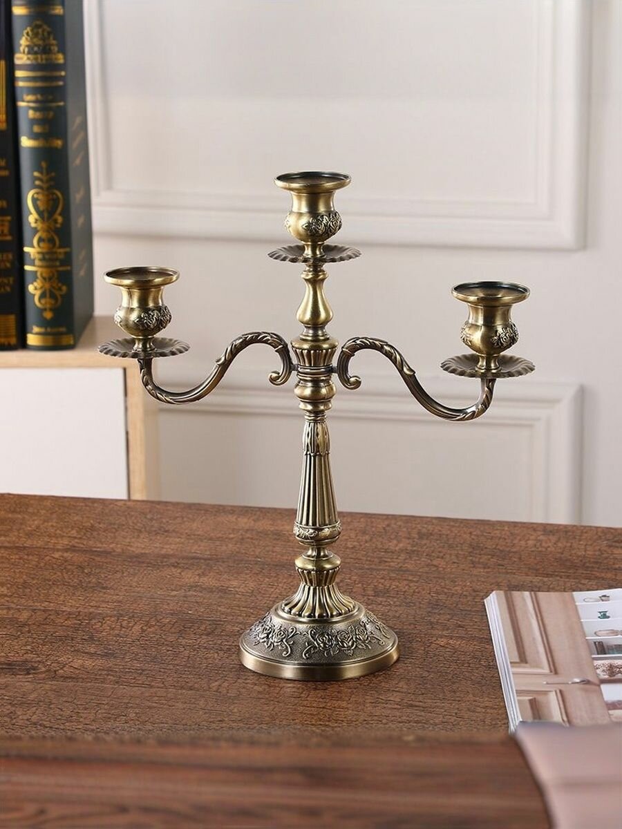 Ретро декоративный бронзовый подсвечник, рождественский, 2025, подходит для Нового года, с 3 отверстиями, 1 штука