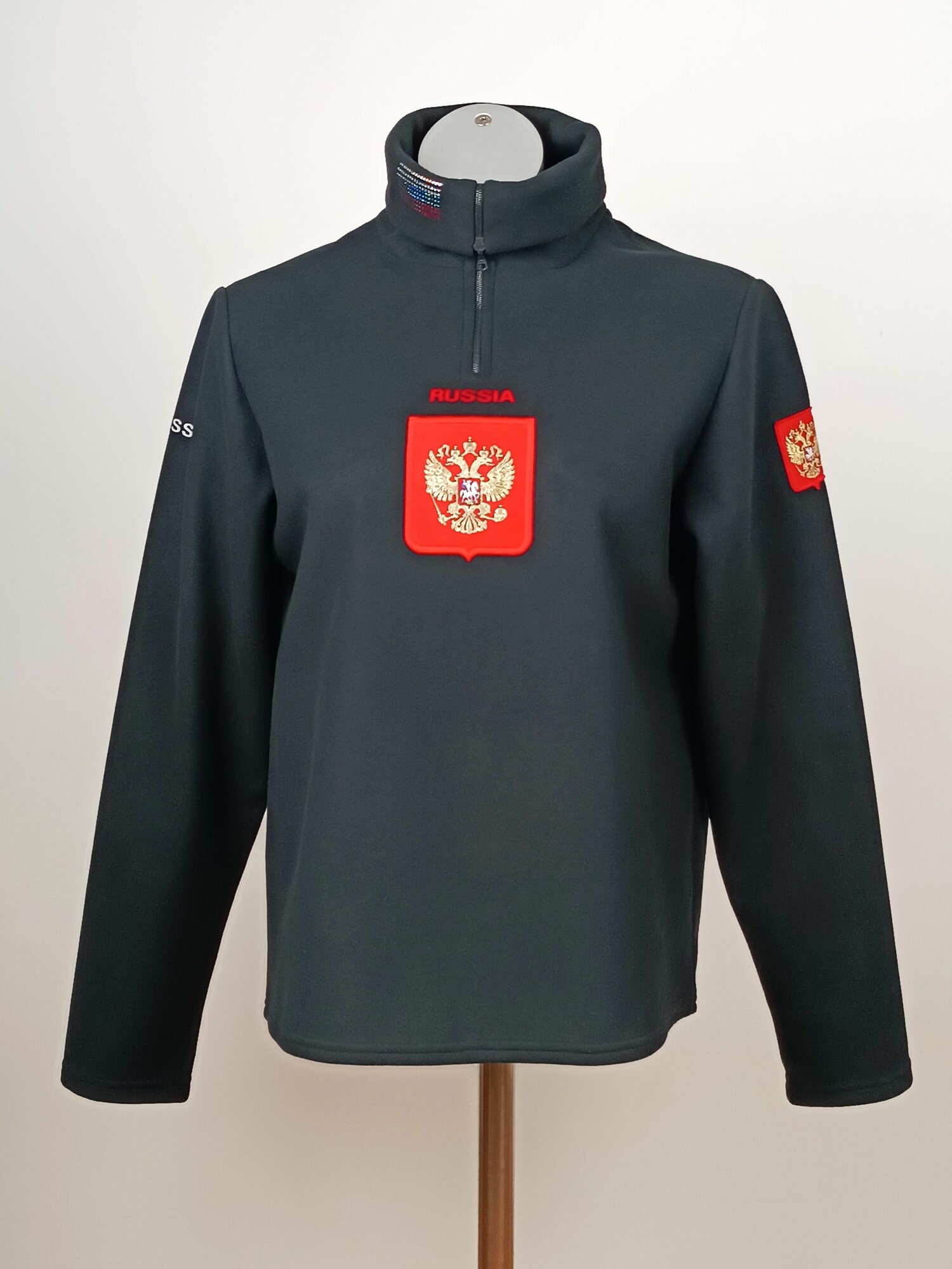 Толстовка спортивная