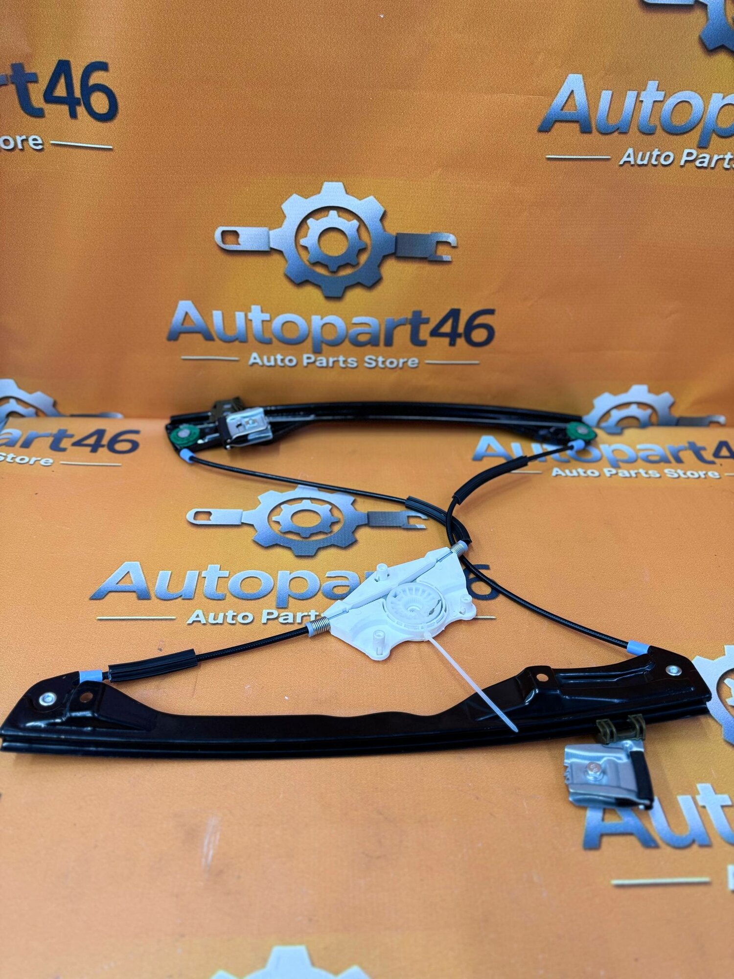 Стеклоподъёмник передний левый Фольксваген Гольф 4 Volkswagen Golf IV 98-05 / Bora 98-05