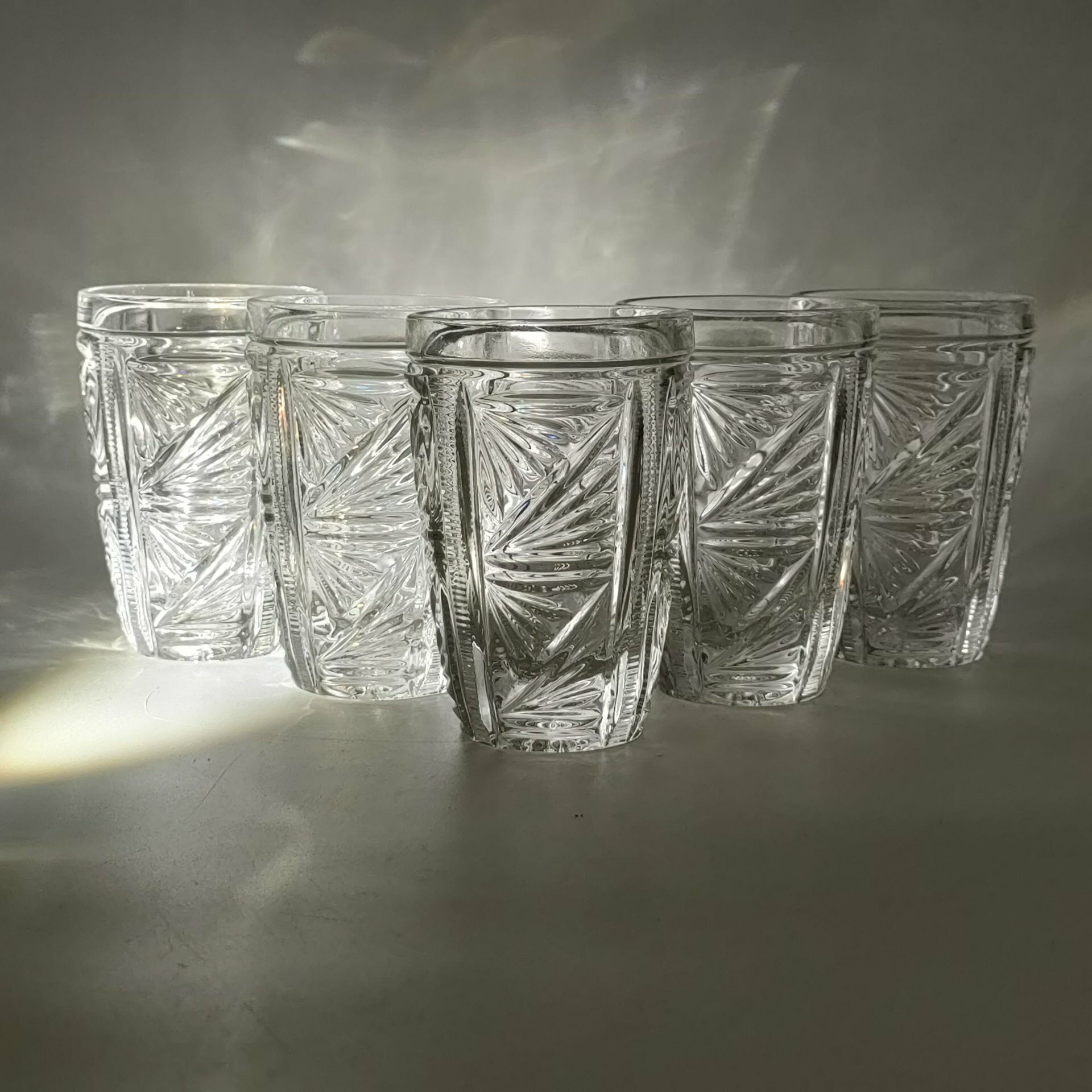 Набор из 5-ти стаканов с геометрическим декором, хрусталь, СССР, 1970-1990 гг.