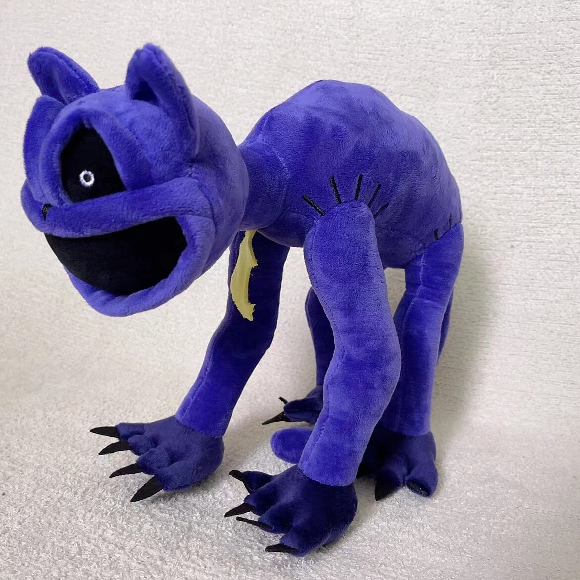 Трансграничный ужас Улыбка Фиолетовая кошка Монстр Smiling critters Большой рот Фиолетовая кошачья кукла плюшевая