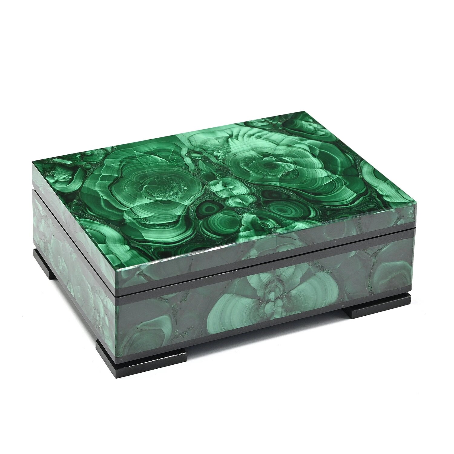 Шкатулка из малахита "Экстра" 120*80*43мм .