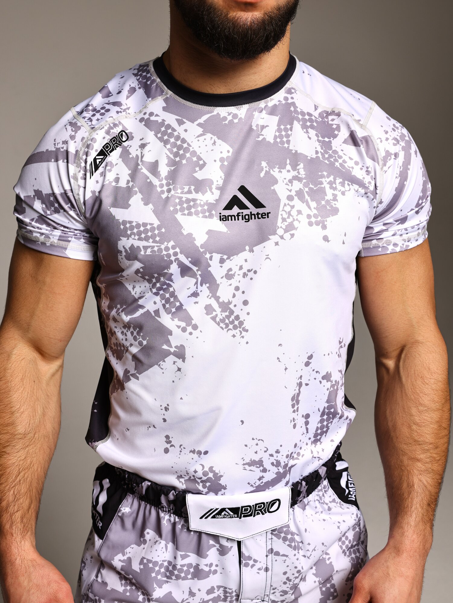 Футболка спортивная