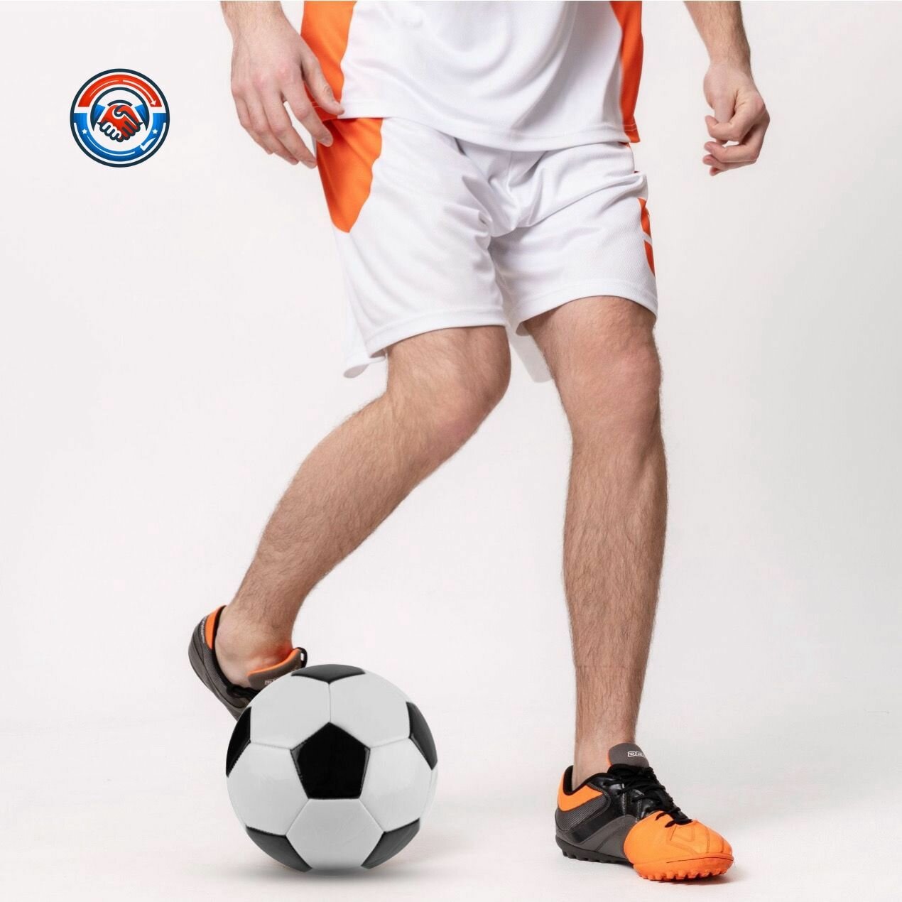 Лёгкий детский футбольный мяч для улицы и зала, подарок мальчику и девочке, тренировочный мяч ПВХ 20 см, игрушка для активных игр и спорта