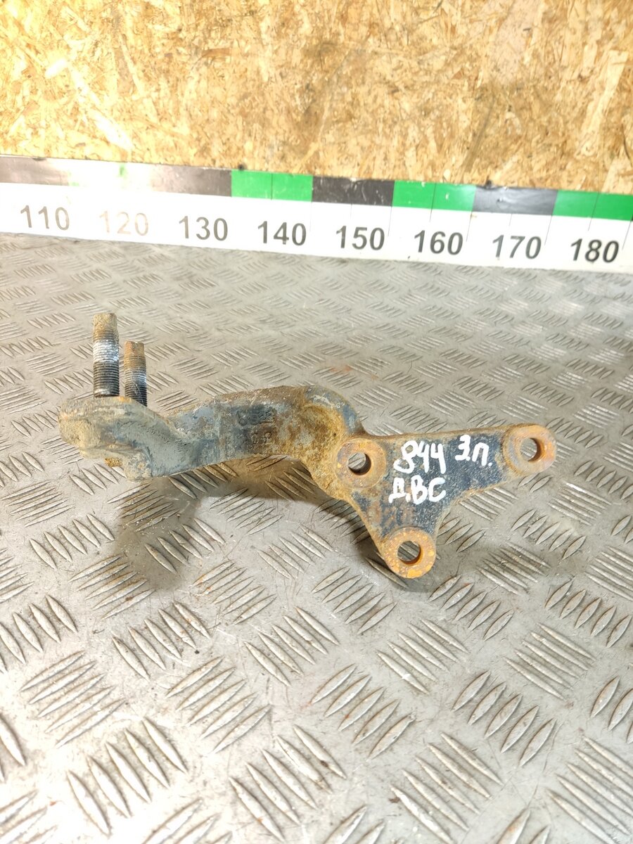 Кронштейн двигателя KIA Spectra 2001-2011 0K2N139030