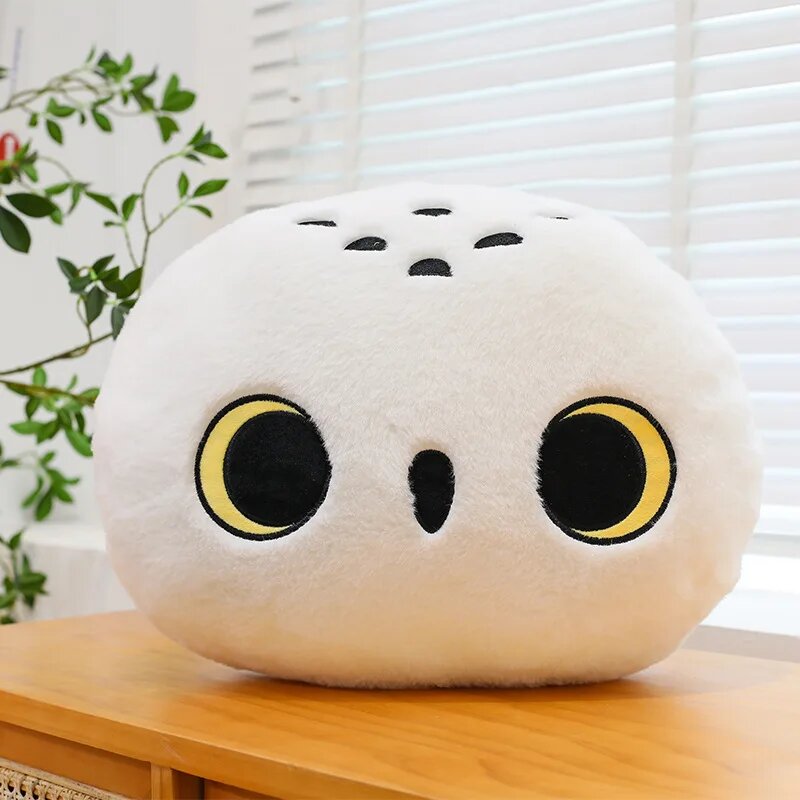 Белая плюшевая подушка Hedwig HUGKIS 40 см