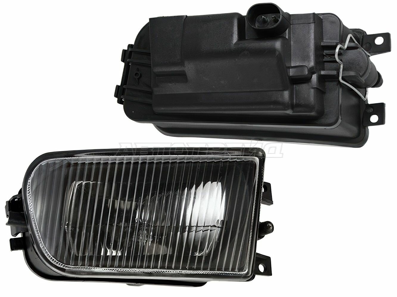 Фара противотуманная правая для БМВ 520d арт ST4442003R SAT