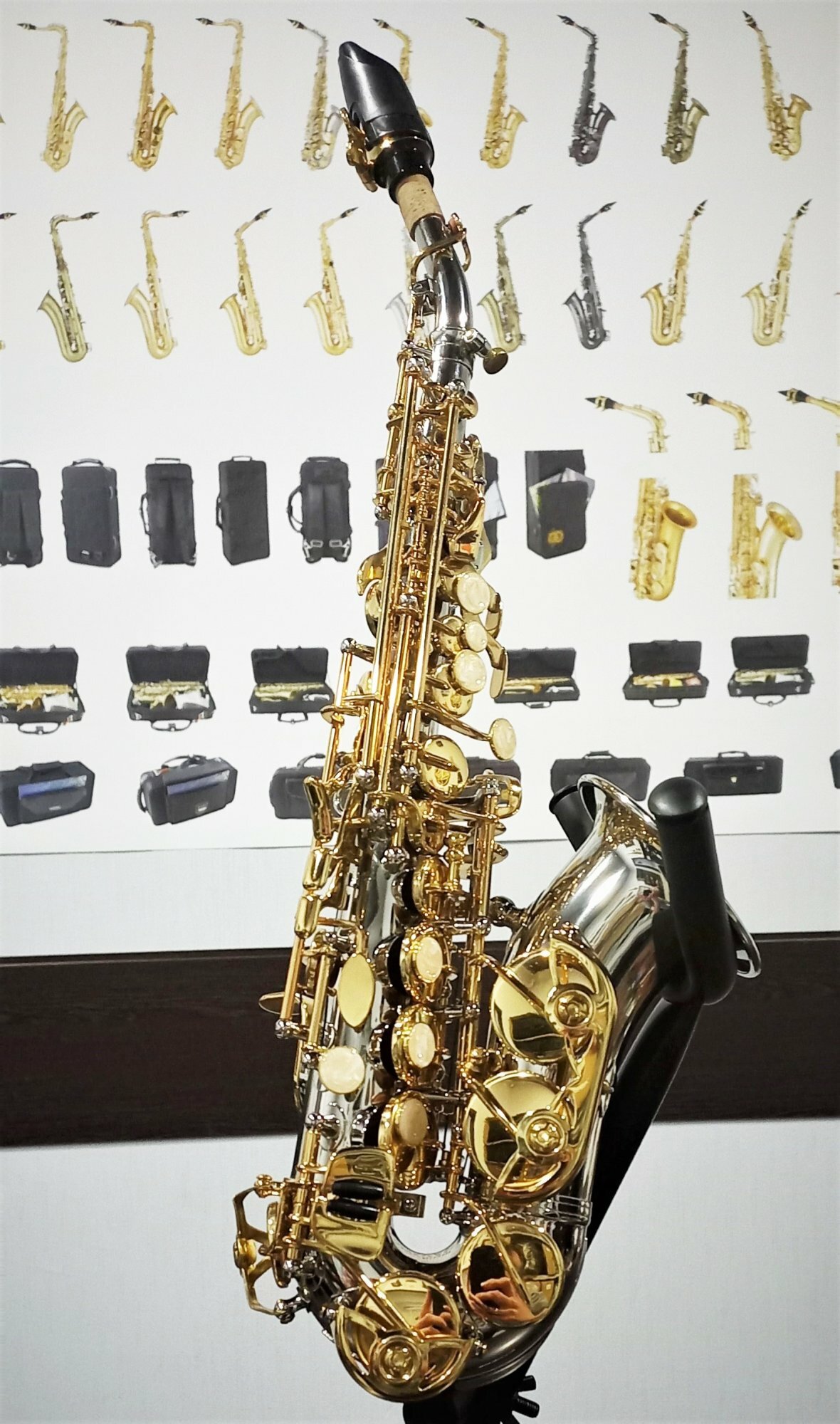 Саксофон Сопрано изогнутый D.Krenz 762 Nickel body Gold keys