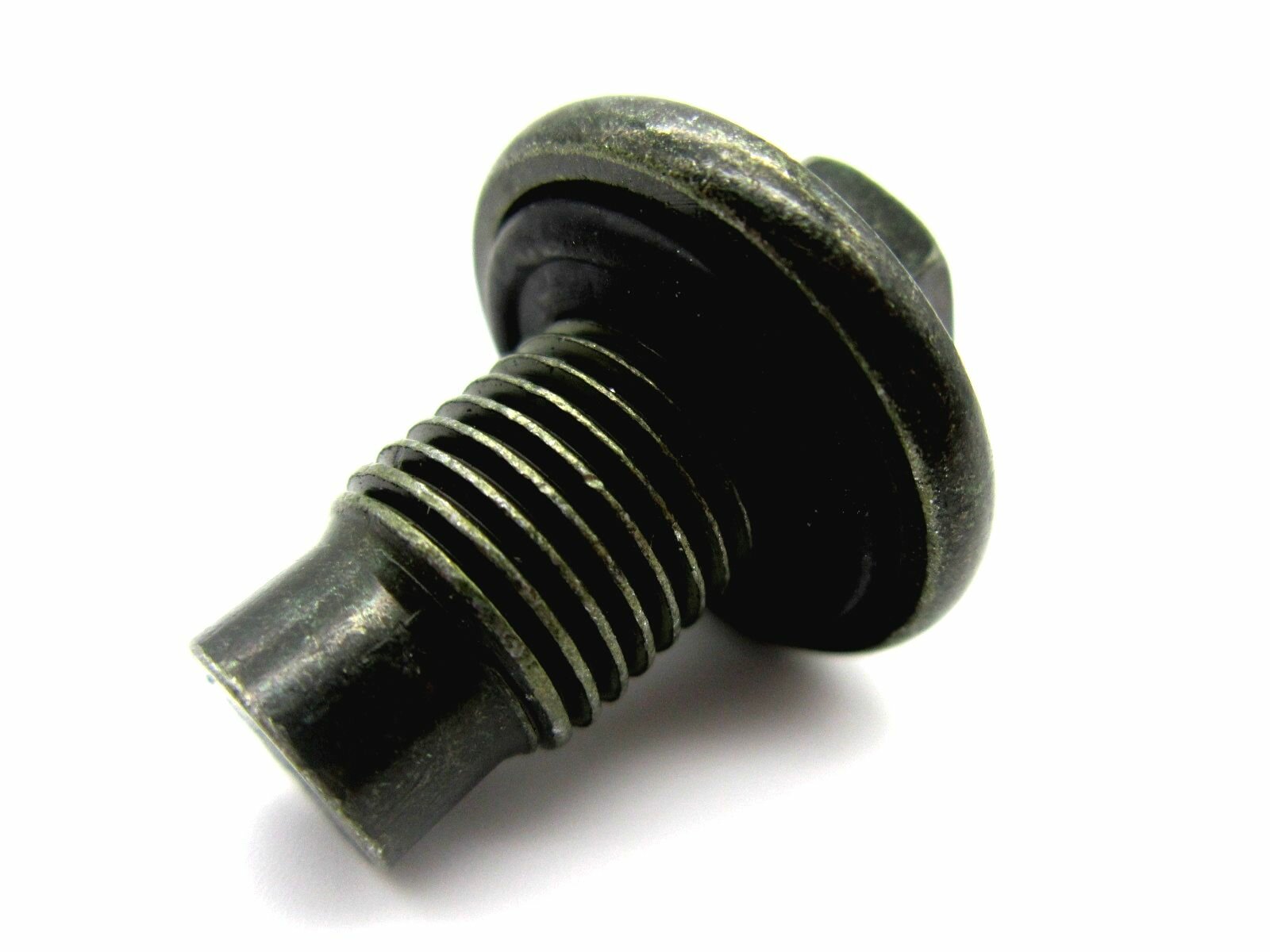 Пробка-болт масляного поддона FORD 1013938 / Болт слива масла FORD 1013938