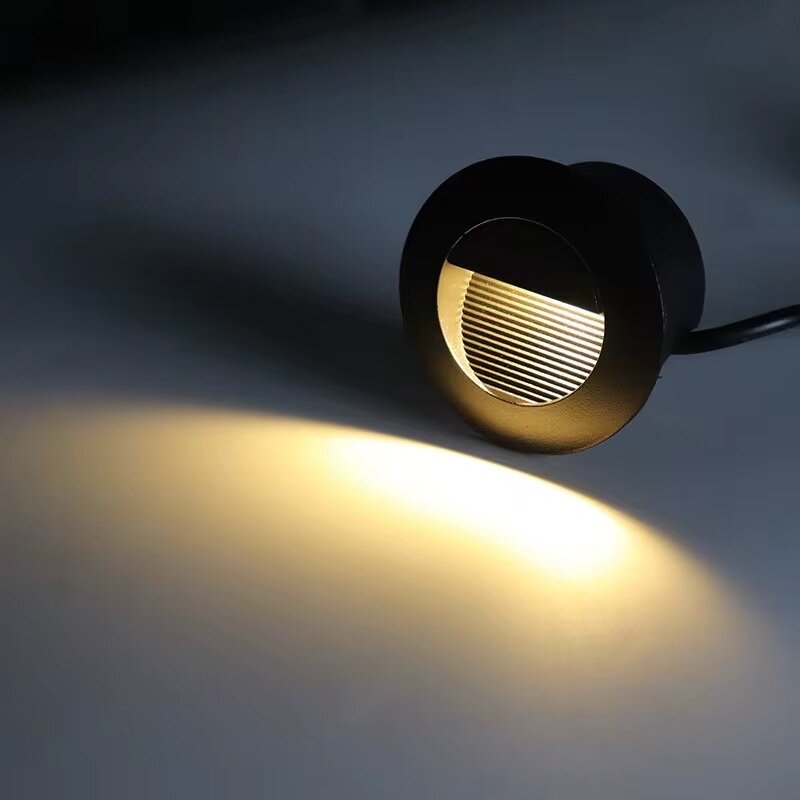 Светильник для подсветки ступеней светодиодный D85xH45 mm SDM-STD85BL, 3W, 3000K, 220V