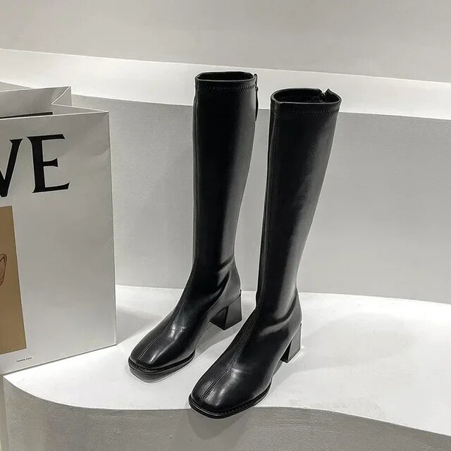 Тонкие женские высокие сапоги, модные женские сапоги до колена на высоком каблуке 2025 года, женская обувь, зимние мягкие кожаные длинные сапоги