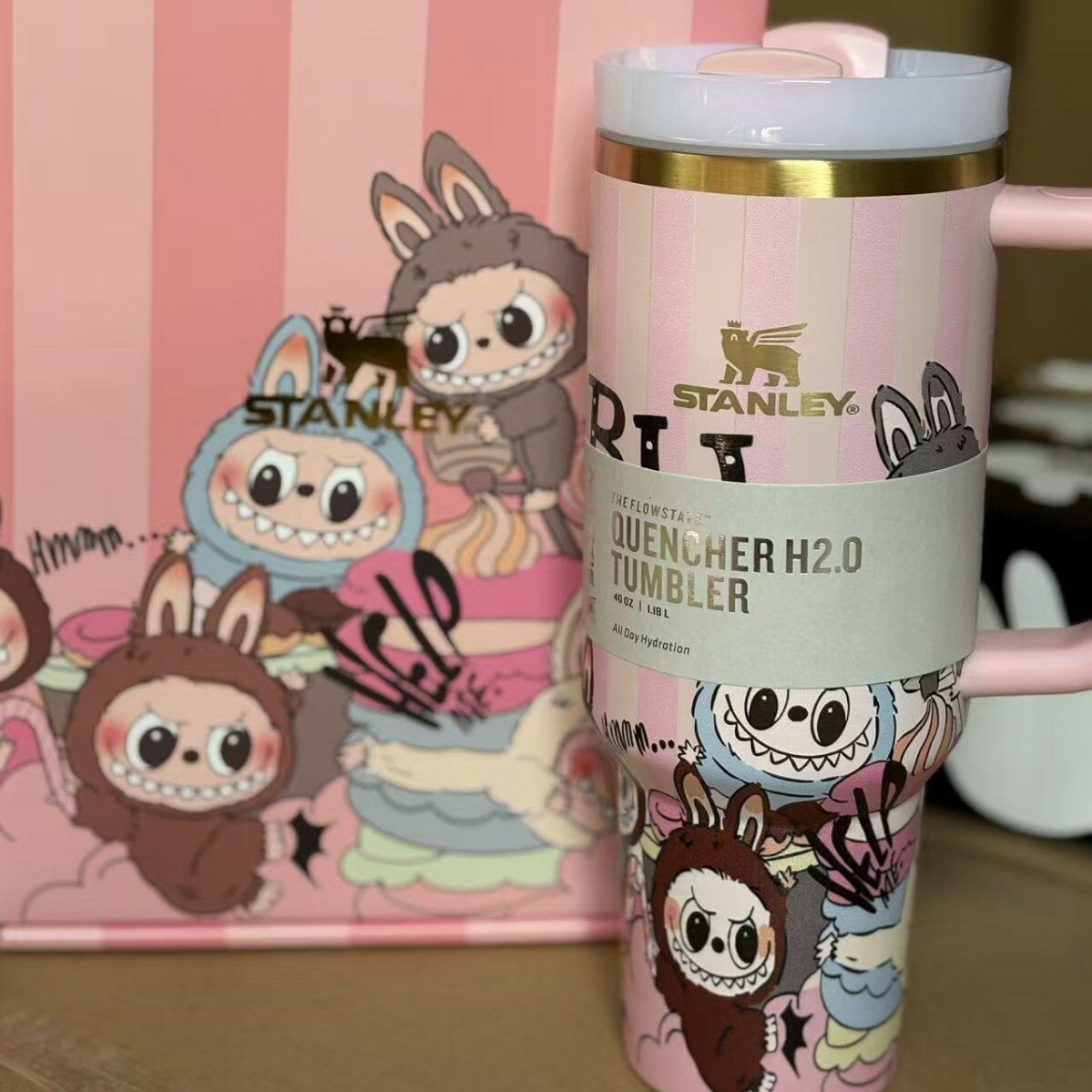 Большая термобутылка для воды, подходит для использования на улице и в автомобиле, изготовлена из нержавеющей стали 304.