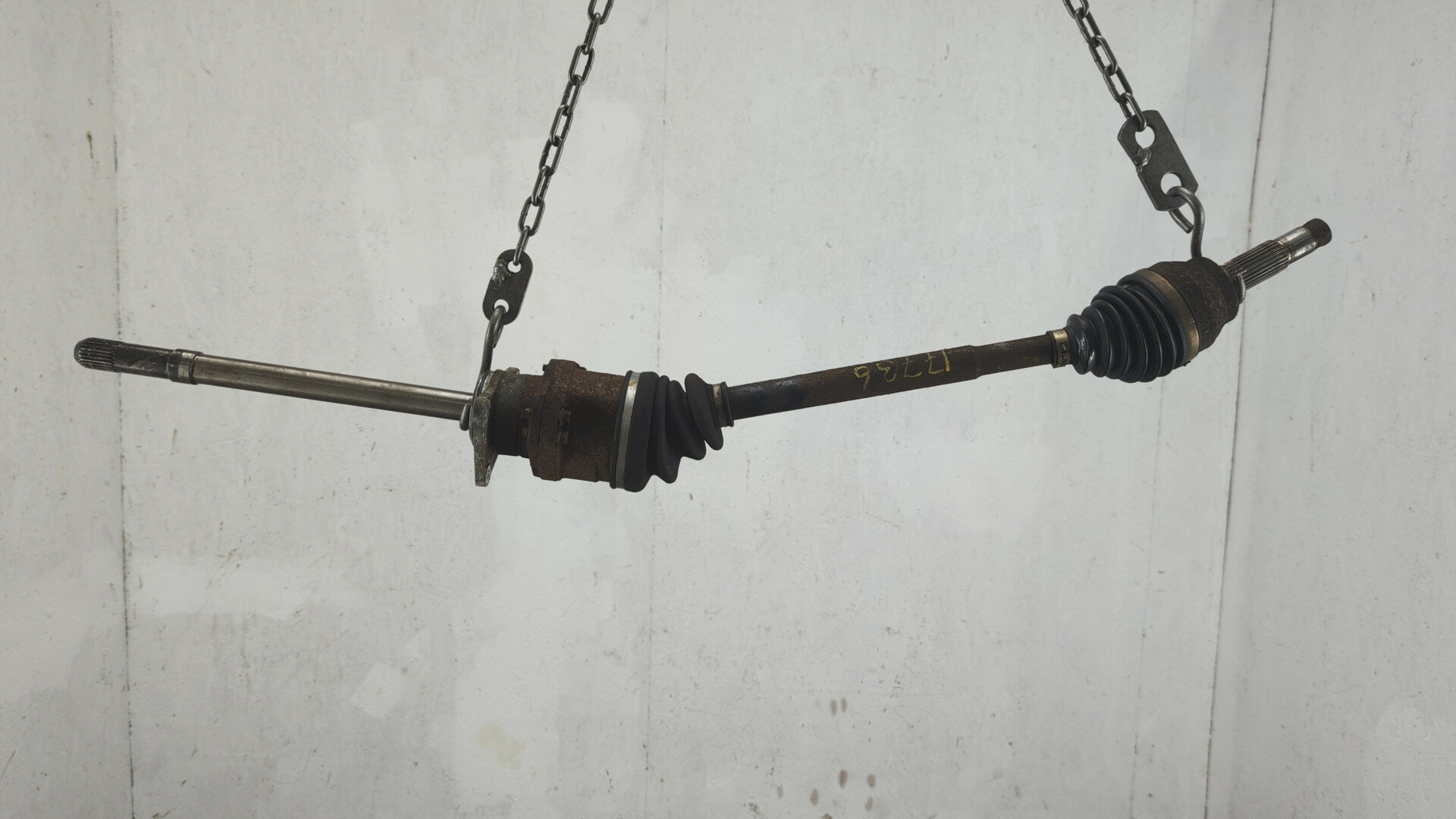 Полуось (вал, шрус) левая передняя Infiniti EX35 Б/У