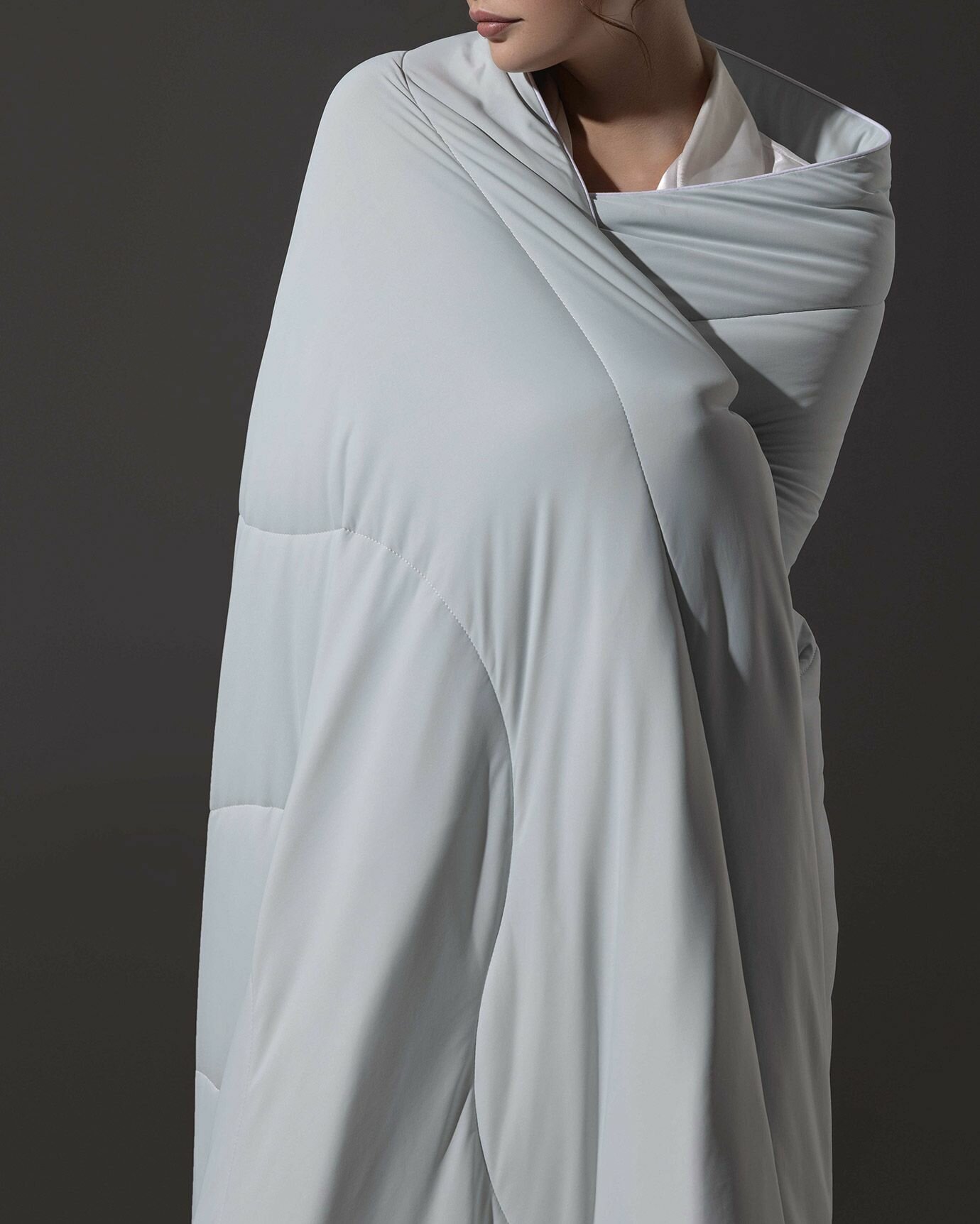 Одеяло 2 спальное всесезонное, евро. Состав:100% Микрофибра. Размер:195X215CM. Цвет: Голубой/ANTONY