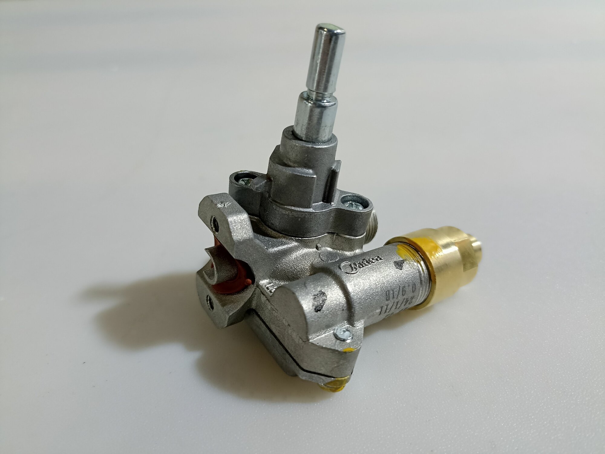 Газовый кран большой конф, для варочной поверхности газовой Tuvio HGD42OSA1