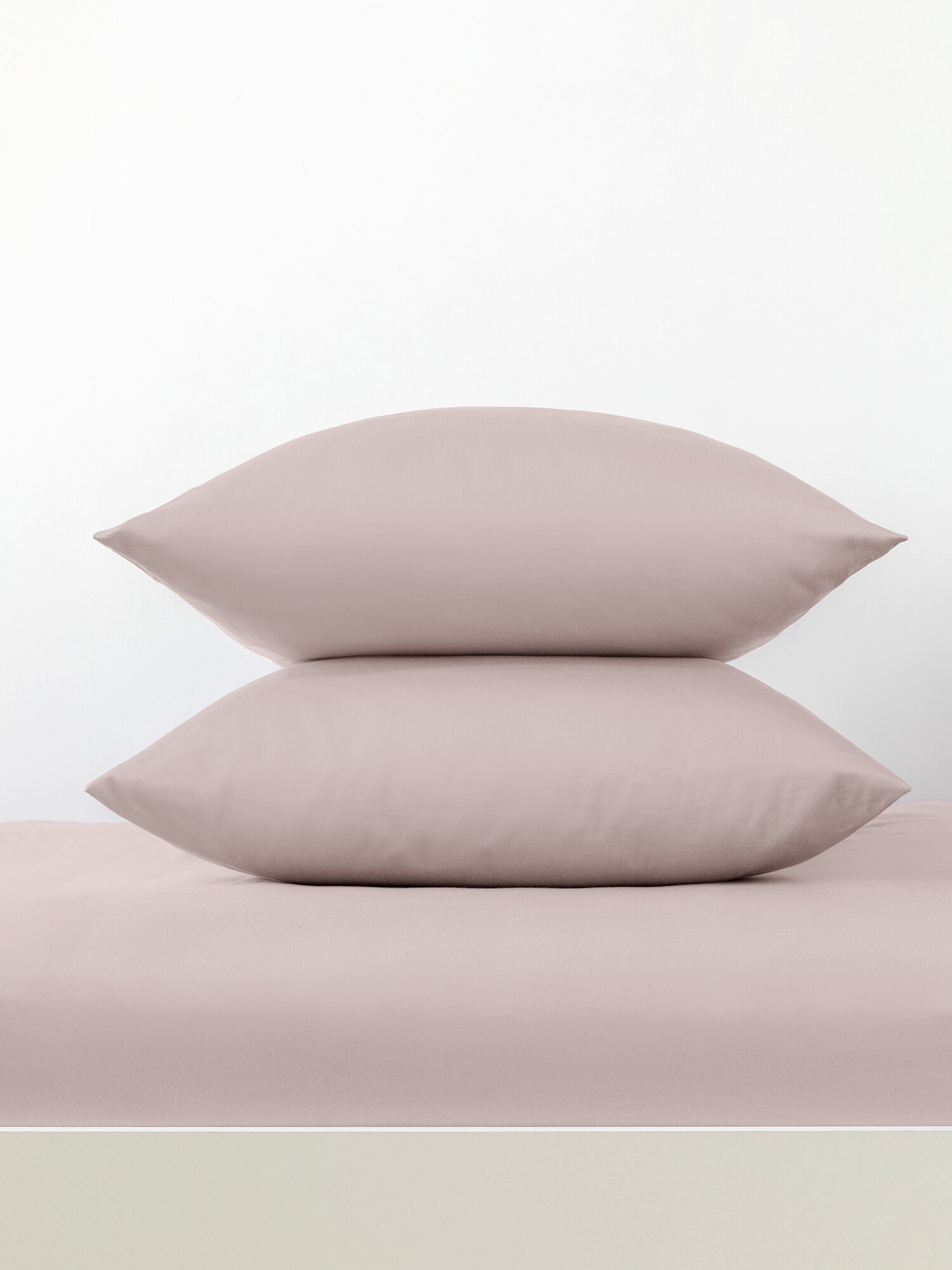 Комплект наволочек сатин 70х70 (2 шт.) "Cozy Home" рис. 86137-3 Лилово-серый/Gray Lilac