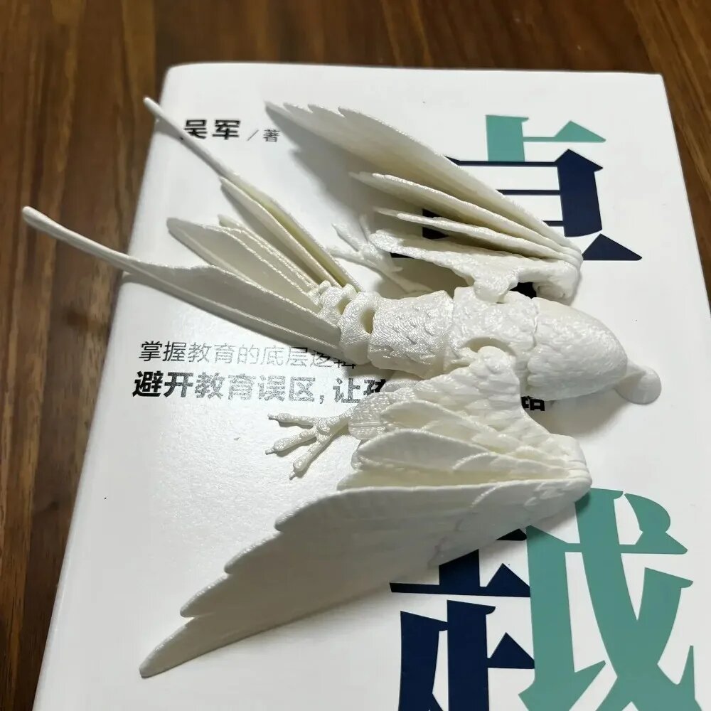 Пластиковая 3D модель птицы ласточка Белый, White