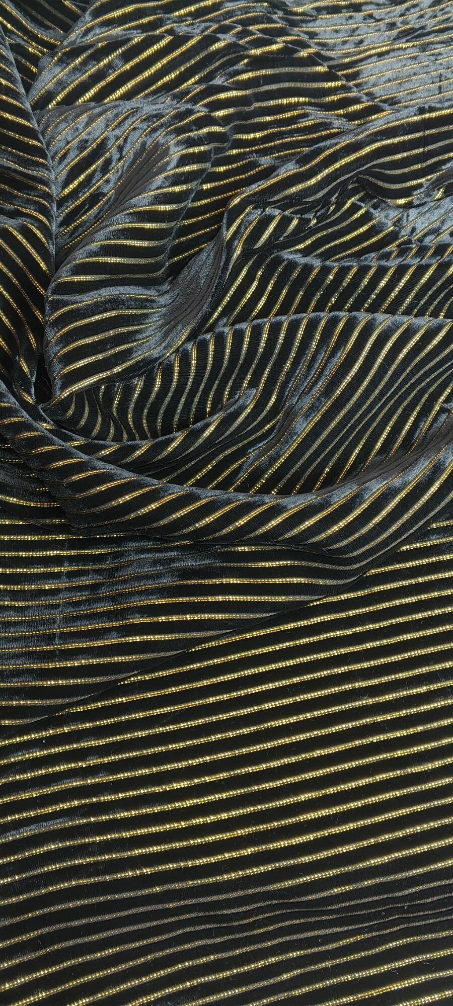 Натуральный бархат на шелковой основе, чёрный